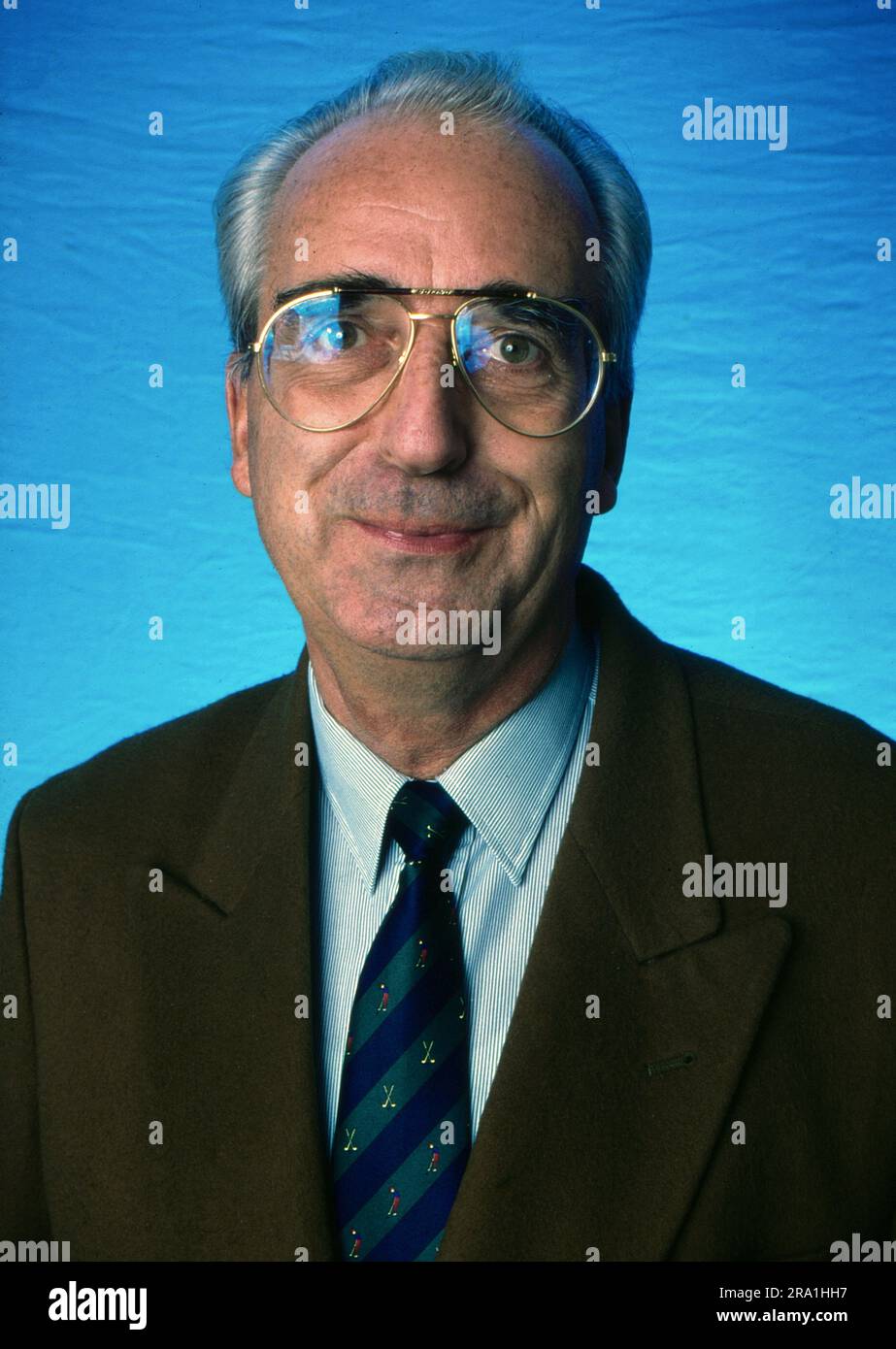 Günther von Lojewski, deutscher Journalist und Intendant des SFB ...