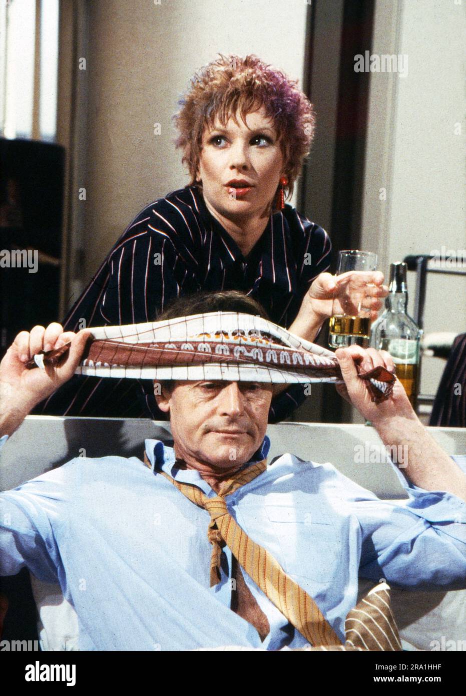 Helmuth Lohner, österreichischer Schauspieler, mit Kollegin Ursela Monn ...