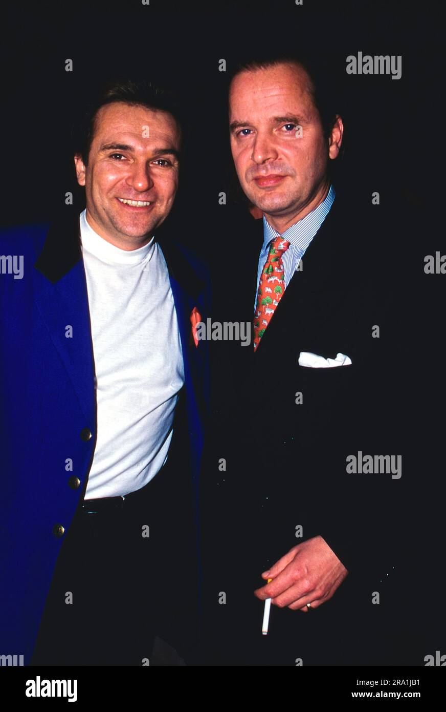 Sänger Peter Sebastian und Enno Freiherr von Ruffin, circa 1995 Stock ...