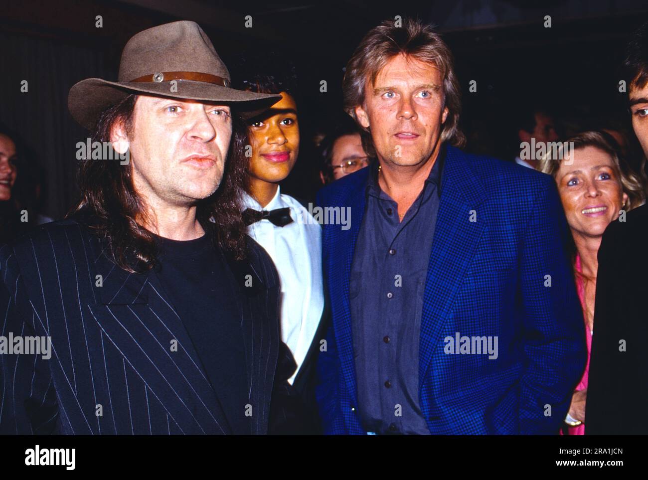 Rockmusiker Udo Lindenberg, Jamila Owuro und Sänger Howard Carpendale ...