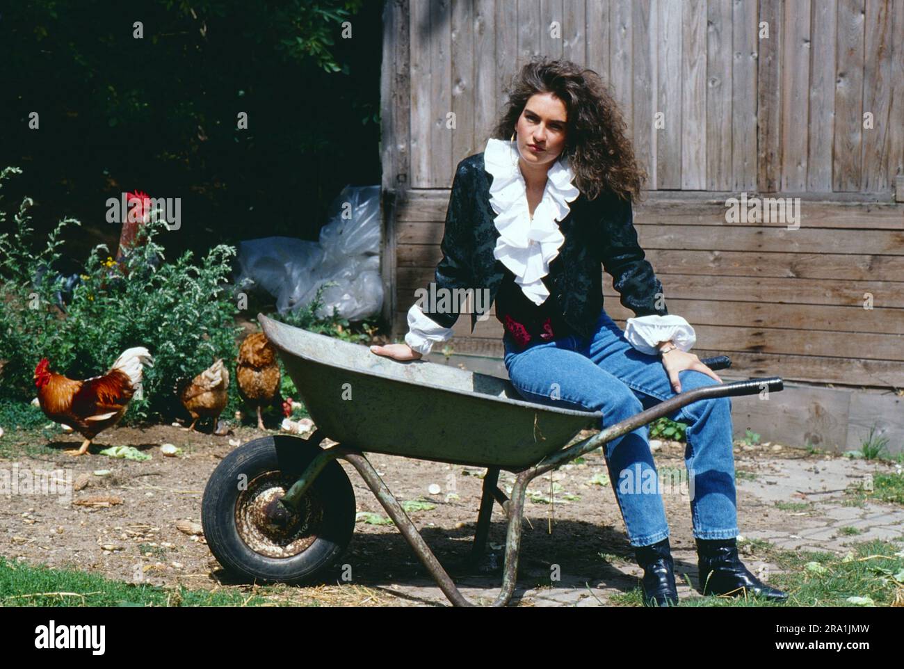 Constanze Wetzel, deutsche Schauspielerin, Portrait, circa 1991 Stock ...