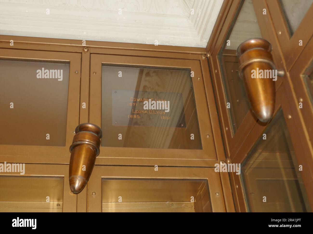 Edward lyon hi-res stock photography and images - Alamy