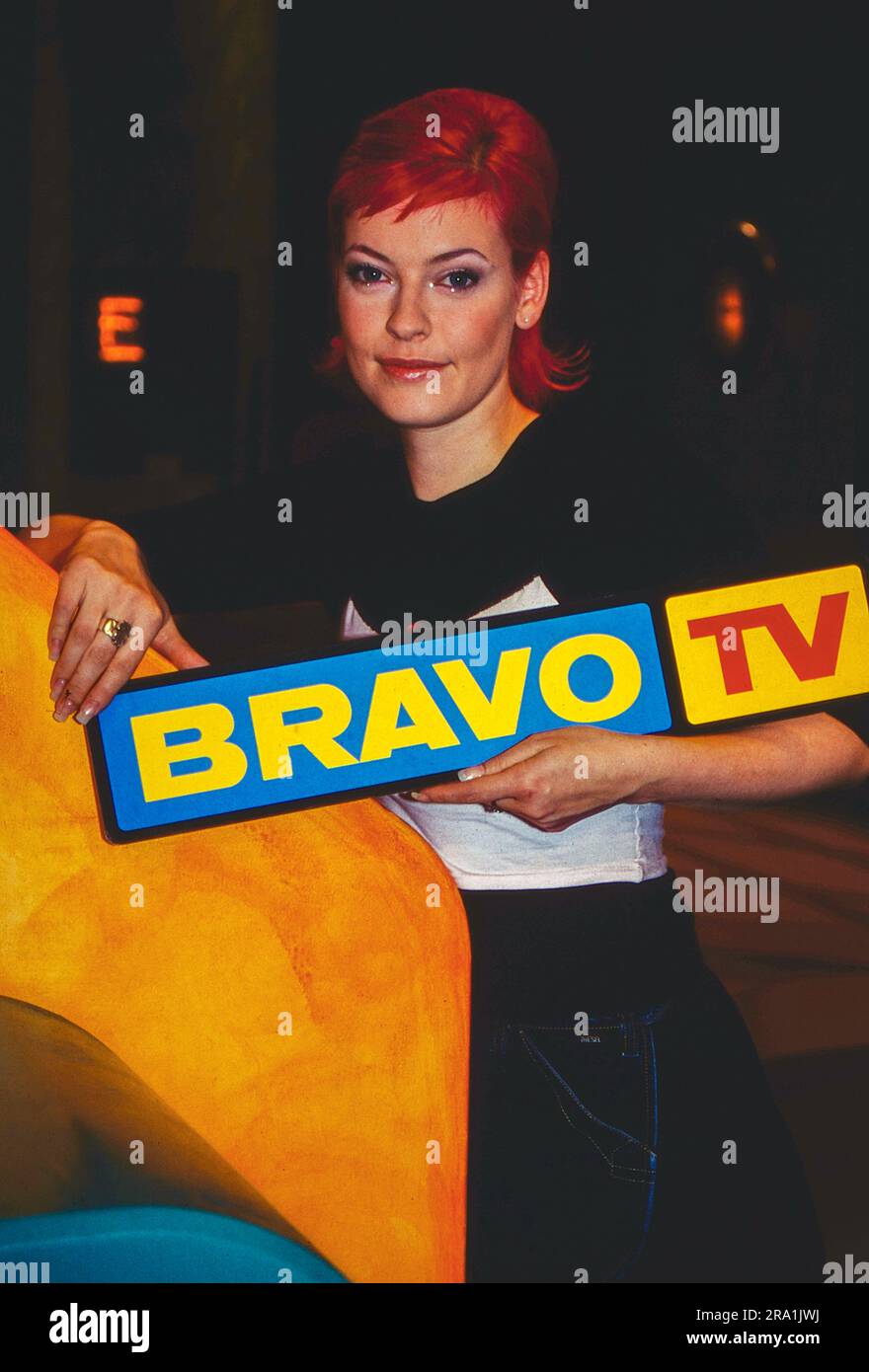 Bravo TV, RTL 2 Fernsehsendung, Moderation: Enie van de Meiklokjes, Portrait mit Logo ...