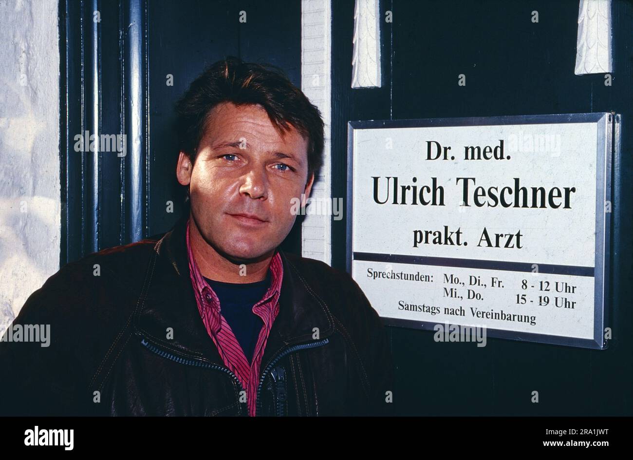 DER LANDARZT, ZDF TV-Arzt-Serie, 1992, Folge: Der neue Doktor, WALTER ...