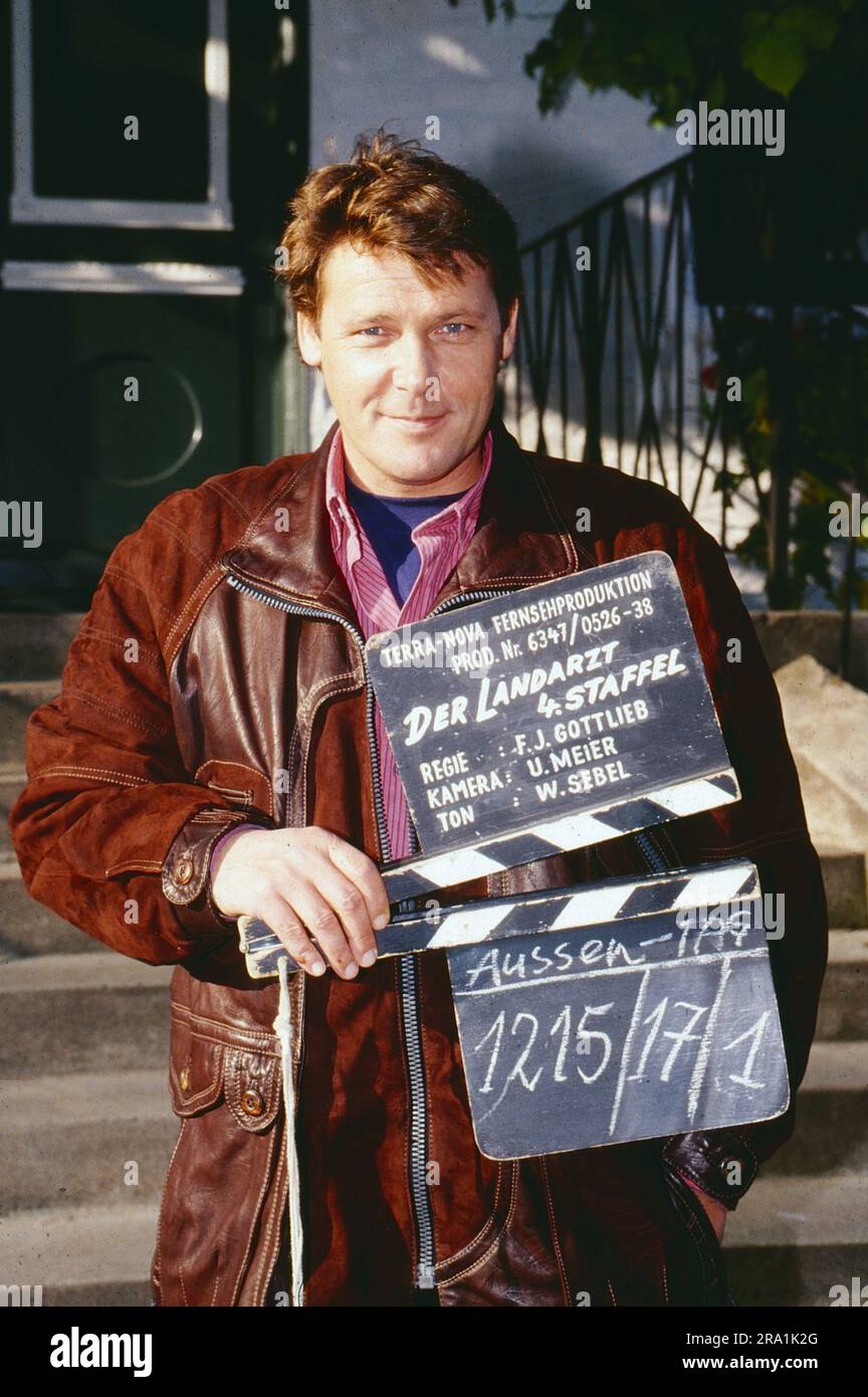 Der Landarzt, TV-Serie, Staffel 4, Folge 3: Walter Plathe mit ...