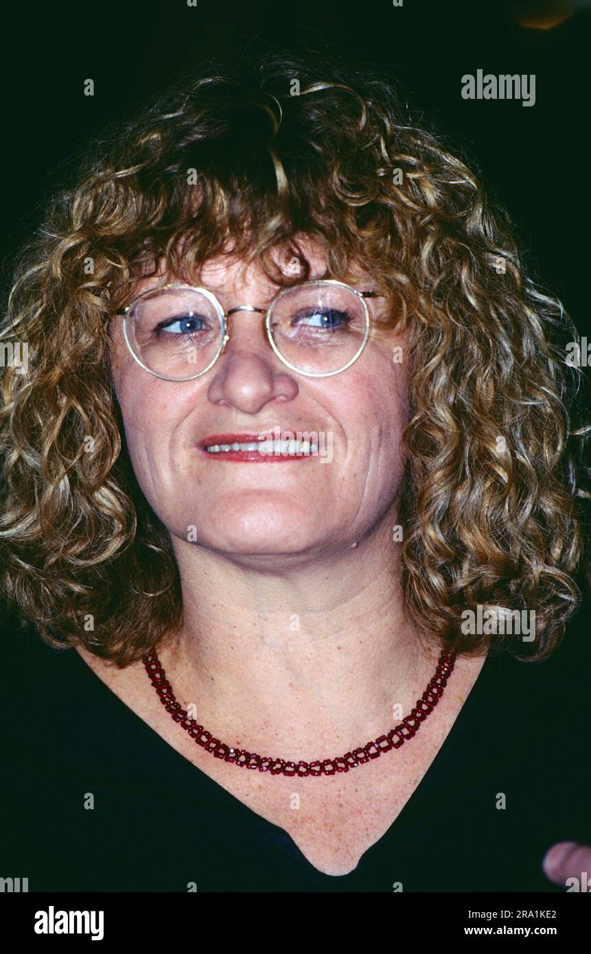 Emma Sampson's Instagram, Twitter & Facebook on IDCrawl