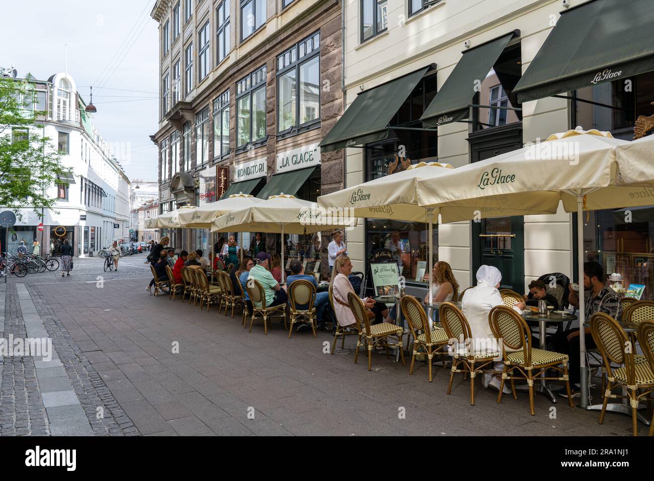 Danish pastry copenhagen hi-res stock photography and images - Alamy