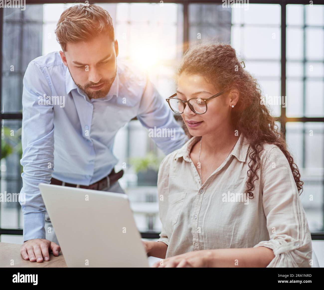 Check documents hi-res stock photography and images - Alamy
