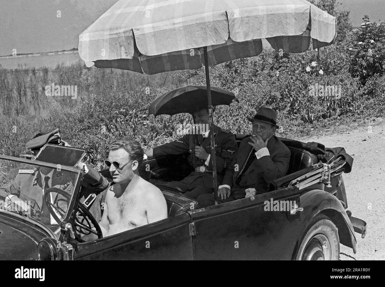 Nachts wenn der Teufel kam, Spielfilm, Deutschland 1957, Regie: Robert ...