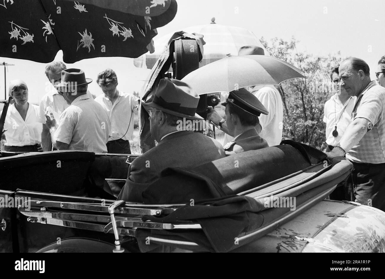 Nachts wenn der Teufel kam, Spielfilm, Deutschland 1957, Regie: Robert ...