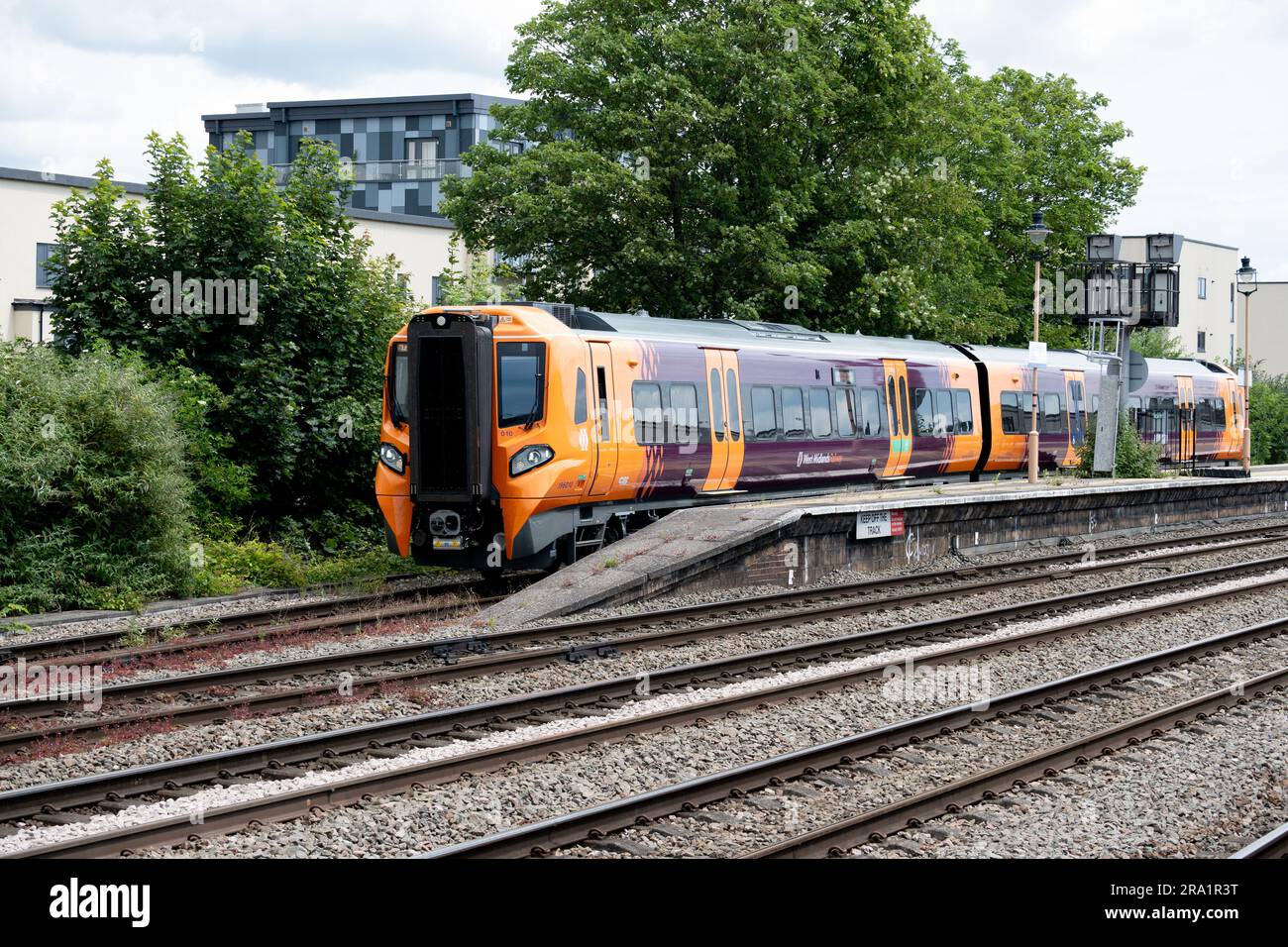 West Midlands Railway class 196 diesel train leaving Leamington Spa ...