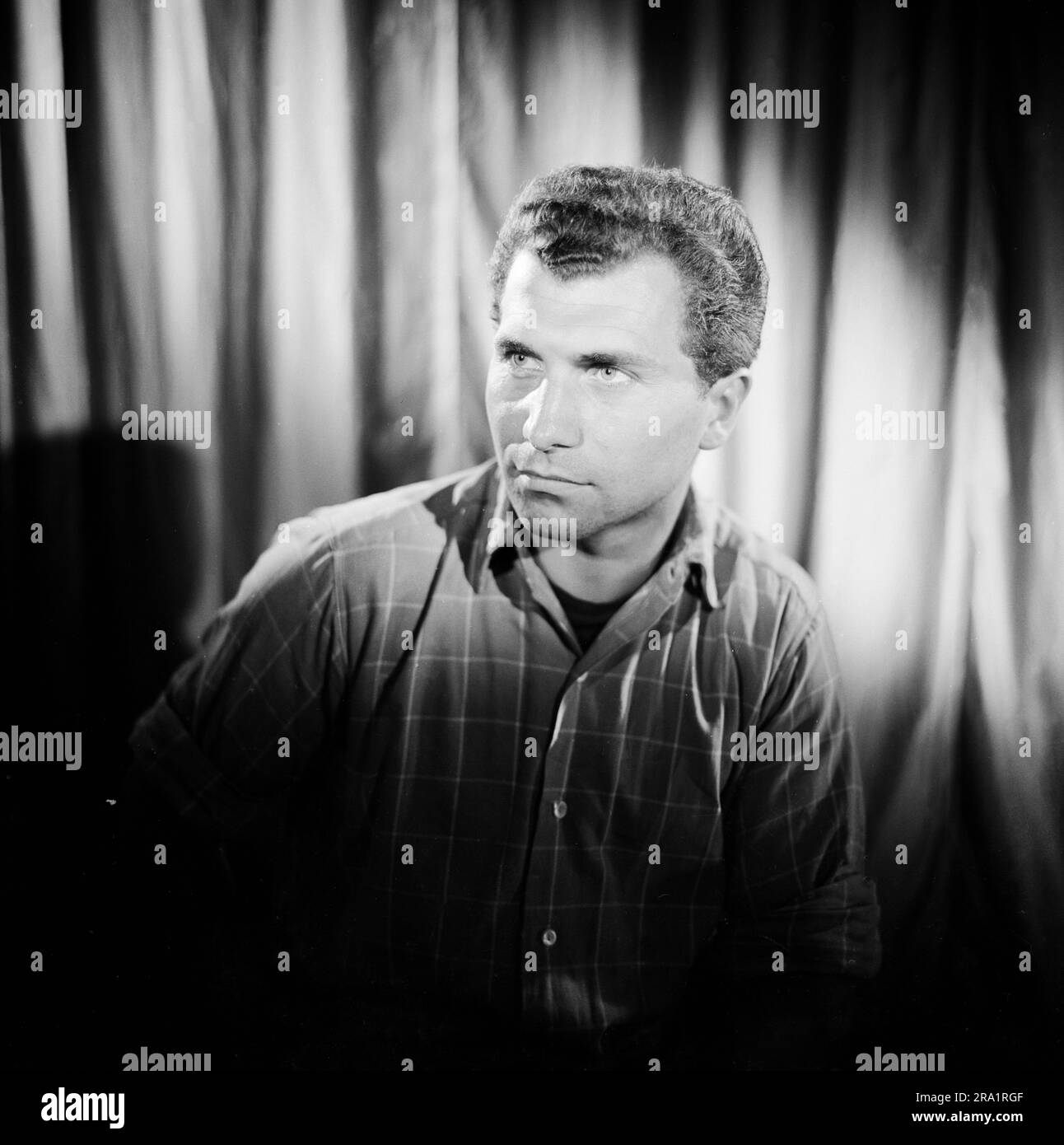 Nachts wenn der Teufel kam, Spielfilm, Deutschland 1957, Regie: Robert ...