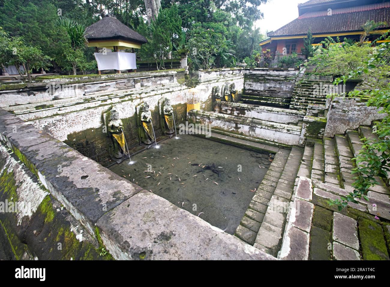 ancient fountain with statues and pond with fish Stock Photo - Alamy ancient fountain with statues and pond with fish Stock Photo - Alamy