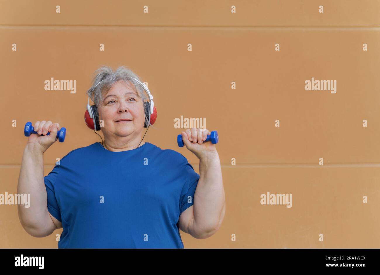 Obese woman exercising hi-res stock photography and images - Alamy