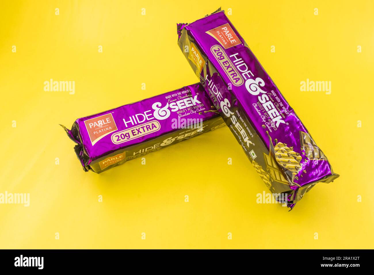 Two Pack Of Hide and Seek Biscuits Stack, Isolated On Yellow Color ...