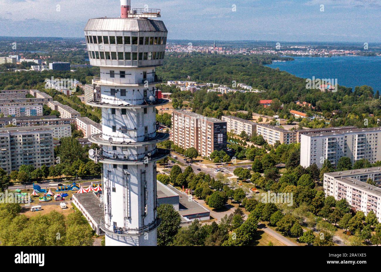 Schwerin, Germany. 30th May, 2023. The TV tower in the Neu Zippendorf ...