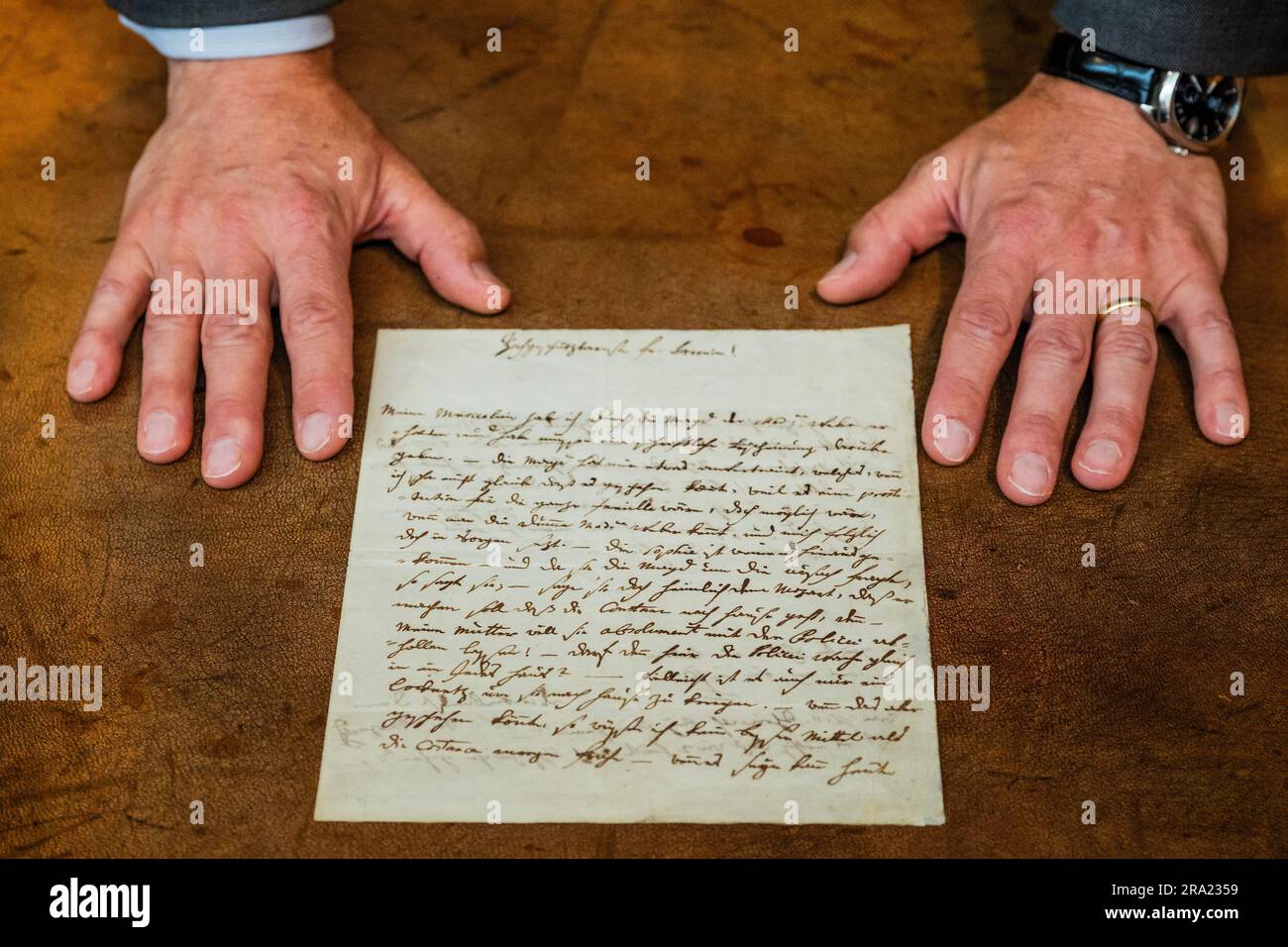 Letter written by mozart hi-res stock photography and images - Alamy