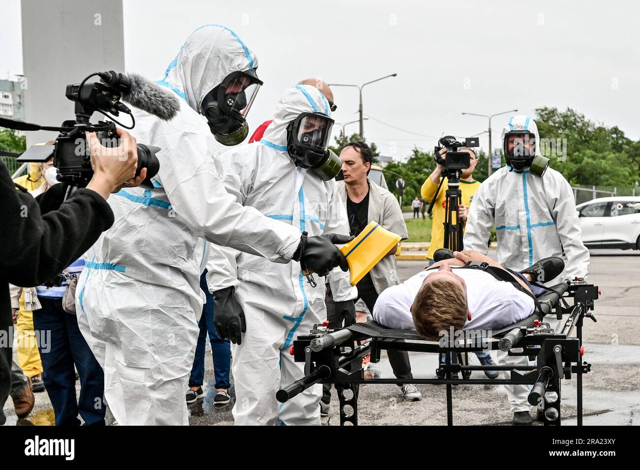 Radiation counter workers hi-res stock photography and images - Alamy