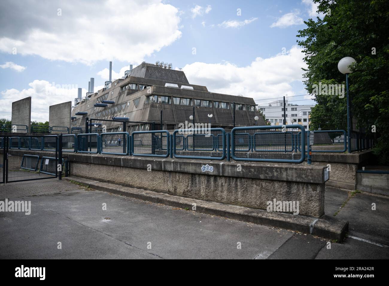 Mouse bunker berlin hi-res stock photography and images - Alamy