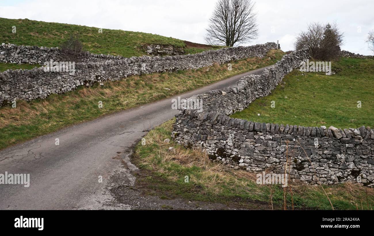 Landscape photograph, Derbyshire Dales. Views of limestone walls and ...