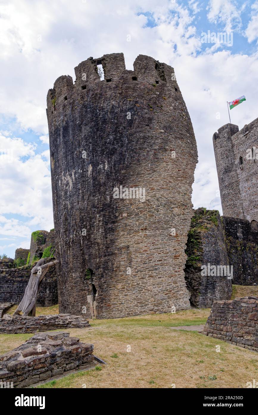 4th Marquess of Bute holding up the leaning South East tower at ...