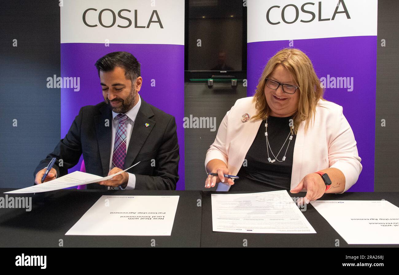 President of cosla hi-res stock photography and images - Alamy