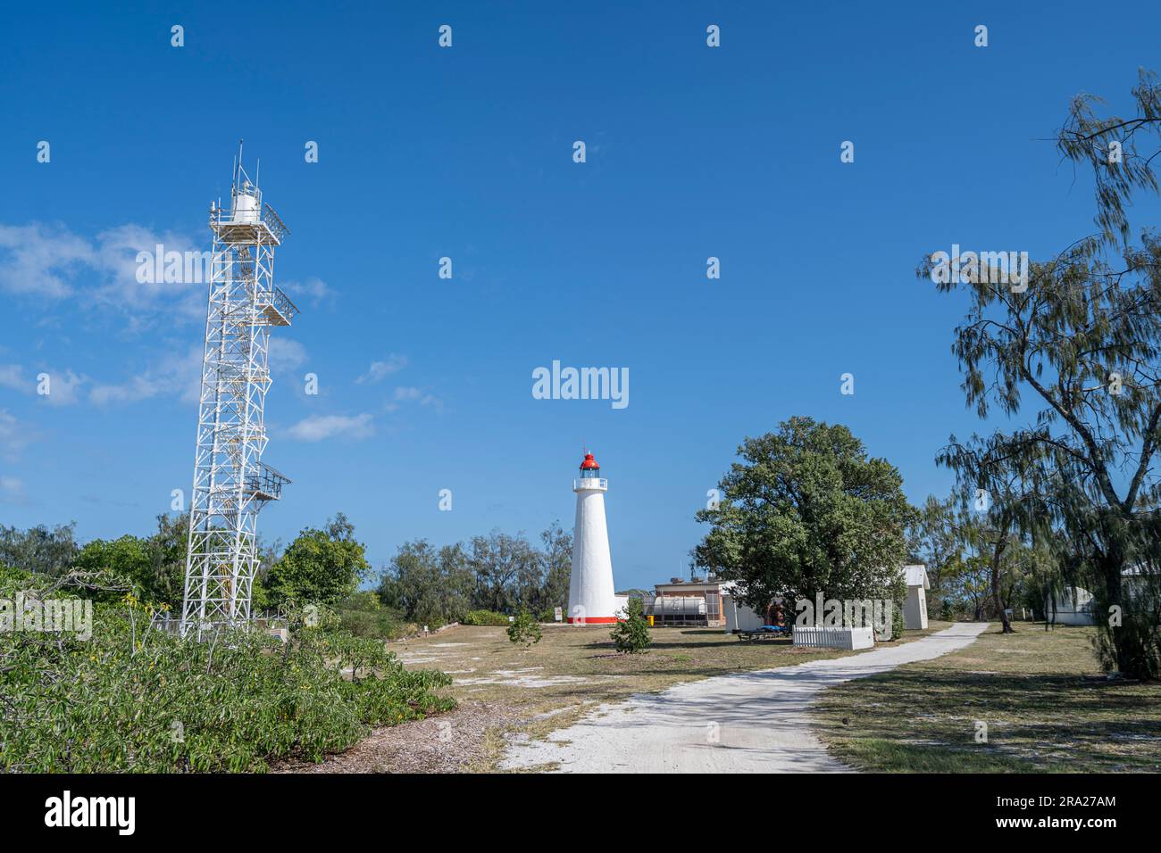 Heritage listed Lady Elliot Island Lighthouse with new solar powered ...