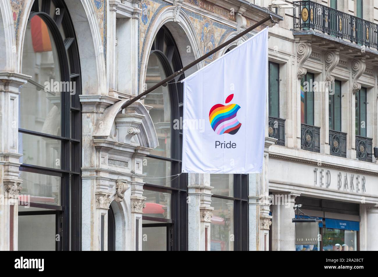 Pride lgbt apple store hi-res stock photography and images - Alamy