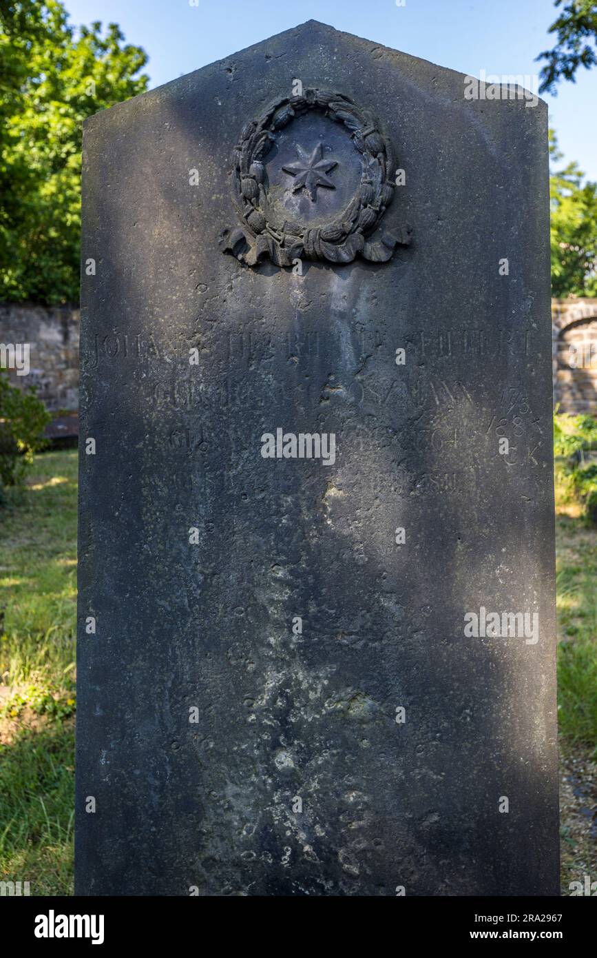 Tomb of Johanna Henriette Seyffert at the Elias Cemetery in Dresden ...