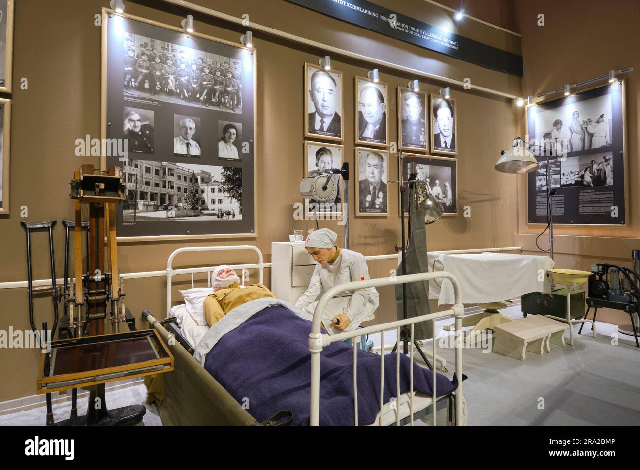 Military hospital during world war ii hi-res stock photography and ...