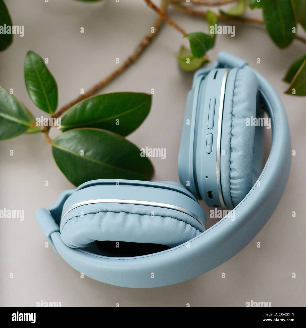 Technology relaxation hi-res stock photography and images - Alamy