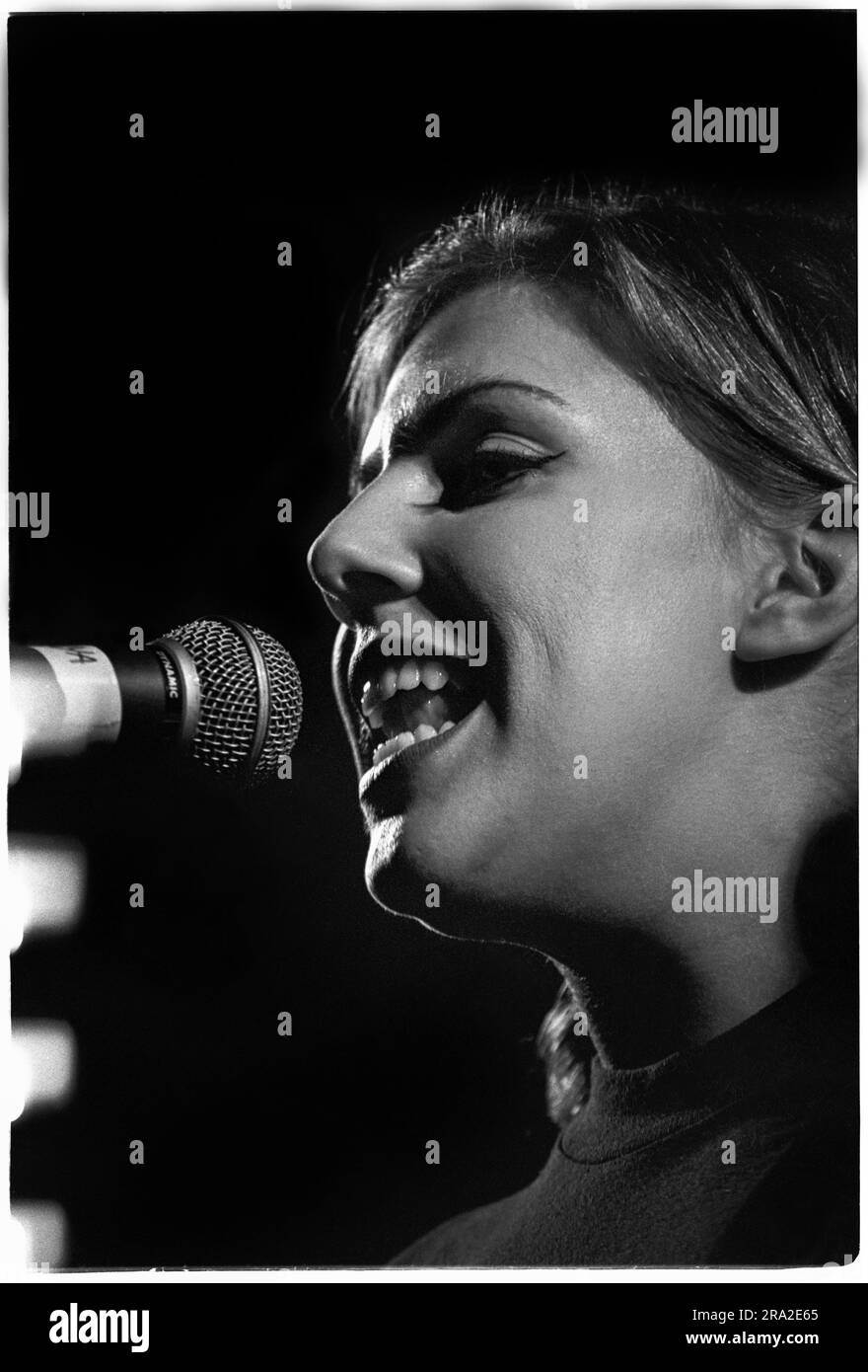 Tanya donelly belly hi-res stock photography and images - Alamy