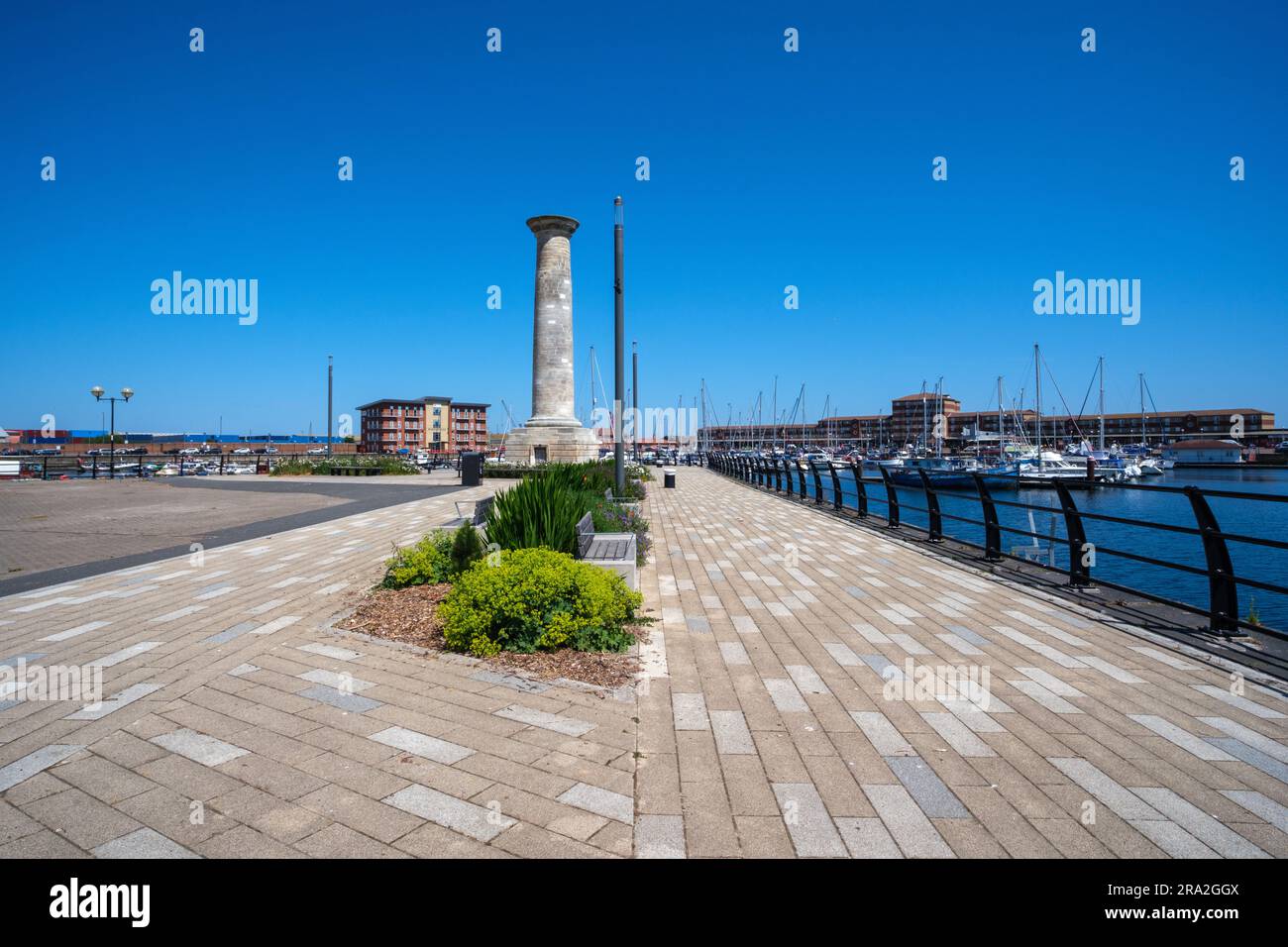 Lost at sea hi-res stock photography and images - Alamy