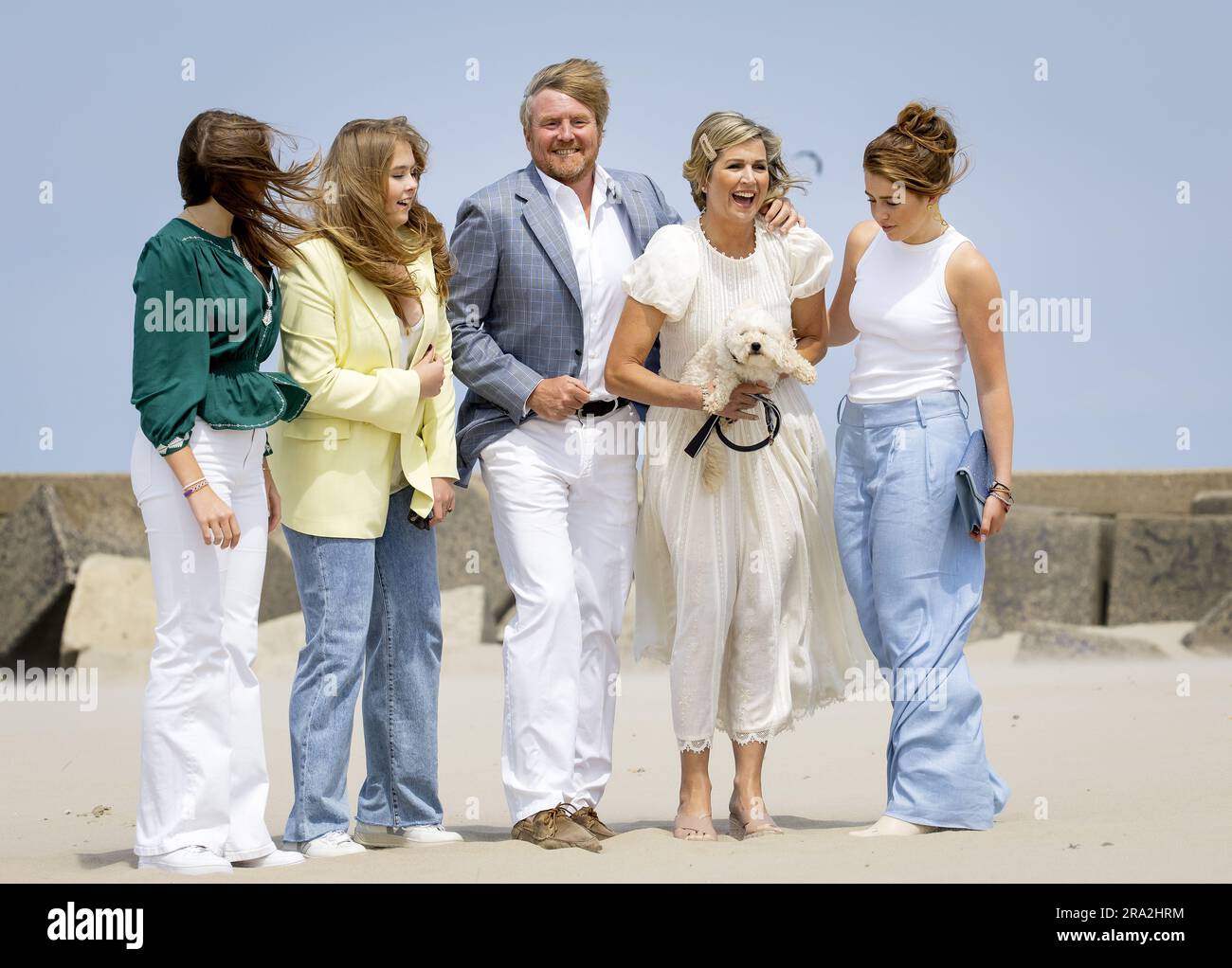 THE HAGUE - Princess Ariane, Princess Amalia, King Willem-Alexander ...