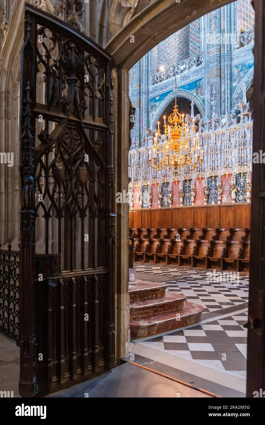 Choir gate hi-res stock photography and images - Alamy