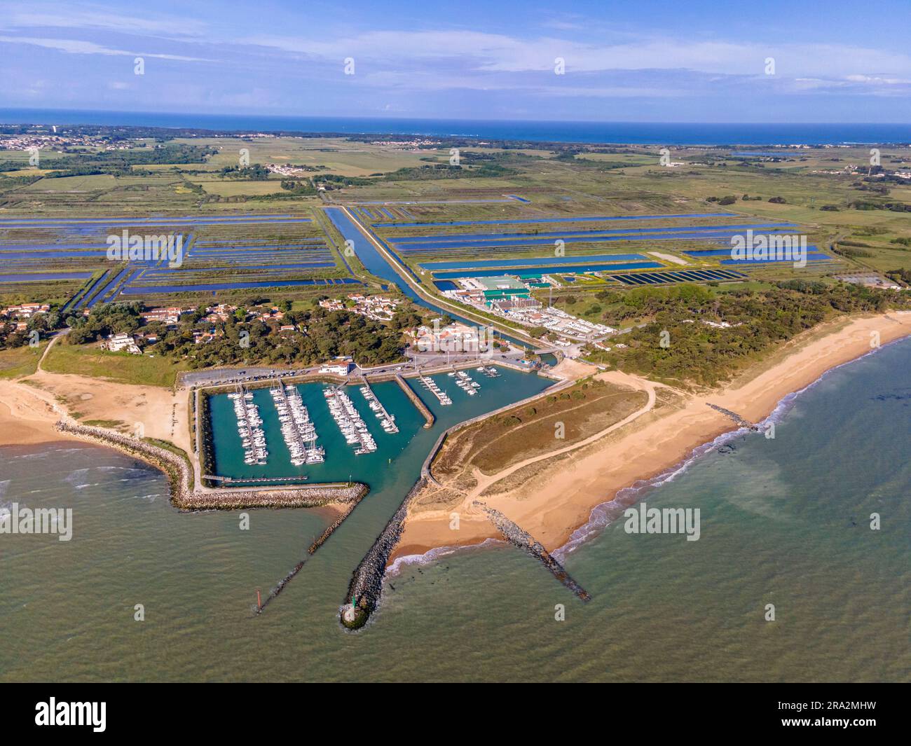 France, Charente Maritime, Ile d'Oleron, Saatt Georges d'Oleron, Port ...