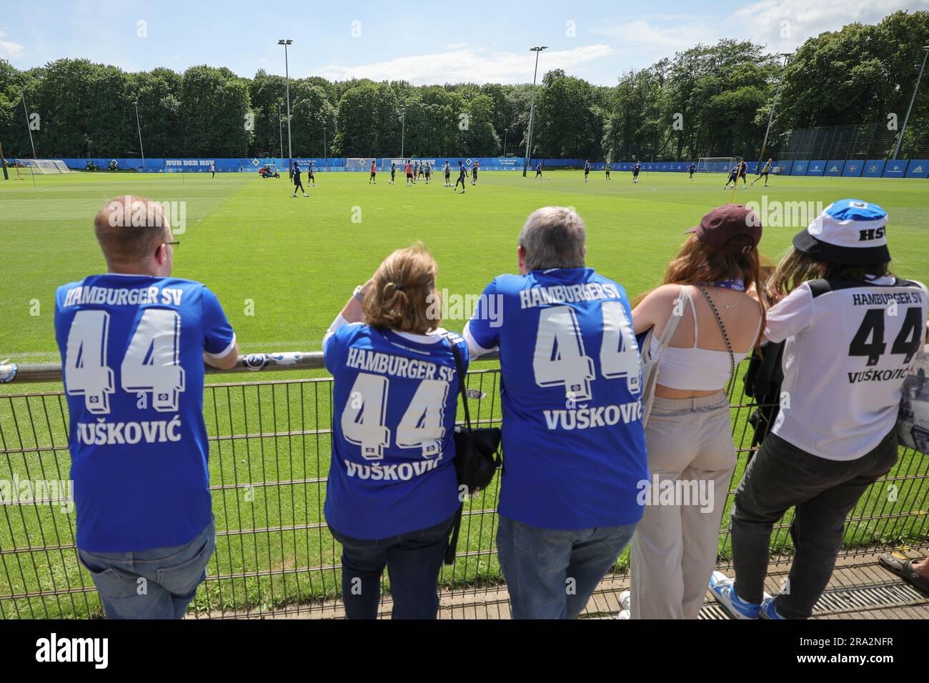 Hamburg, Germany. 30th June, 2023. Soccer: 2nd Bundesliga, Hamburger SV ...