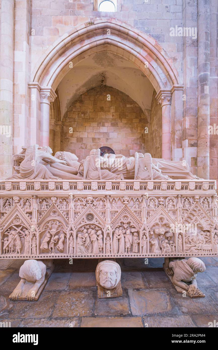 Portugal, Central region, Alcobaça, Santa Maria of Alcobaça monastery ...