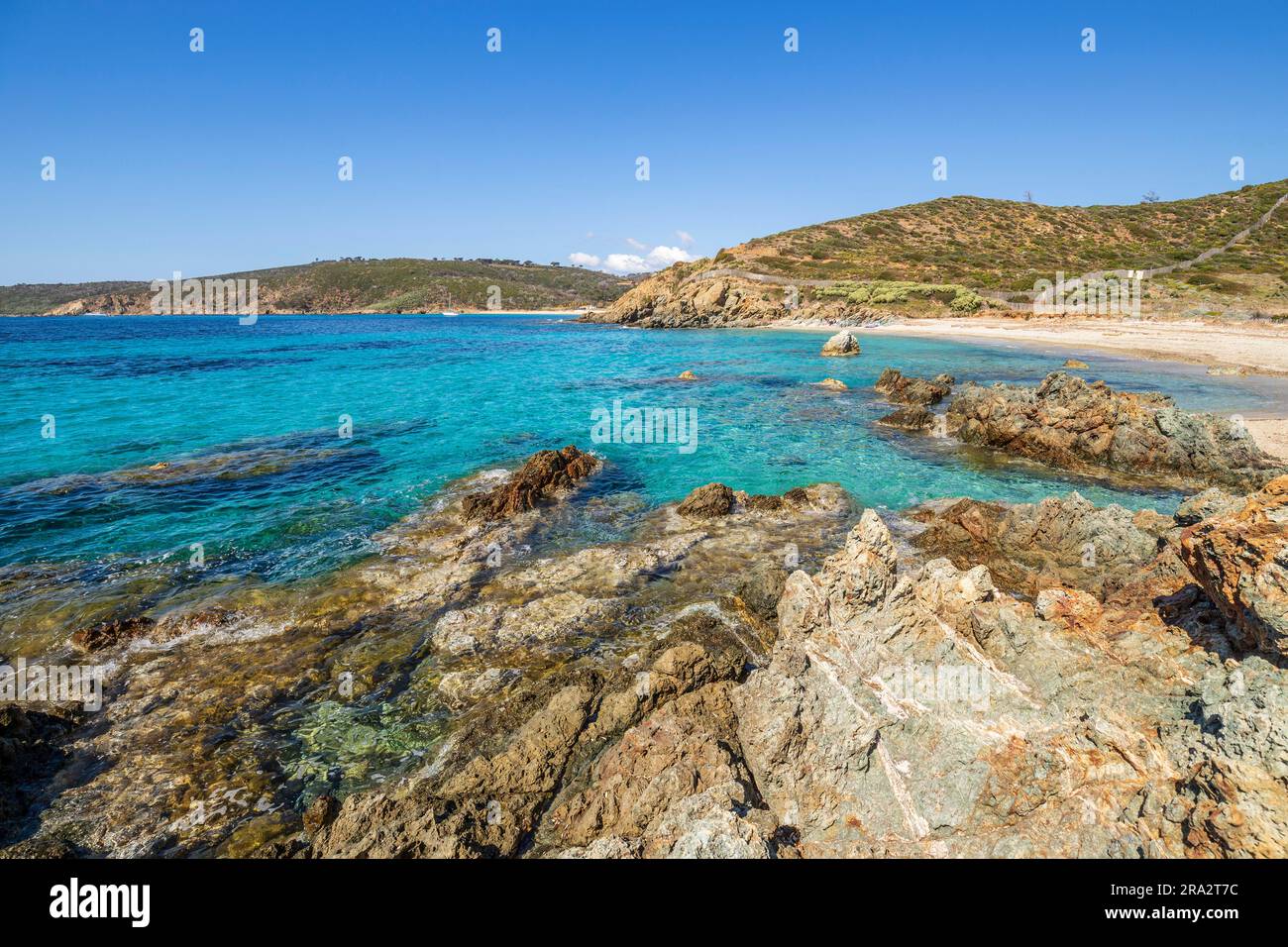 France, Var, Saint-Tropez peninsula, Croix-Valmer, Briande Bay seen ...