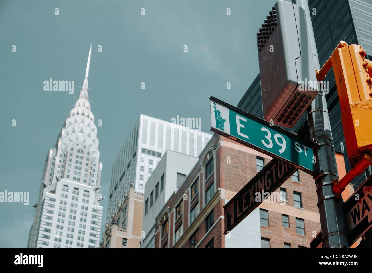 detail of an East 39th Street sign, in the intersection with Lexington ...