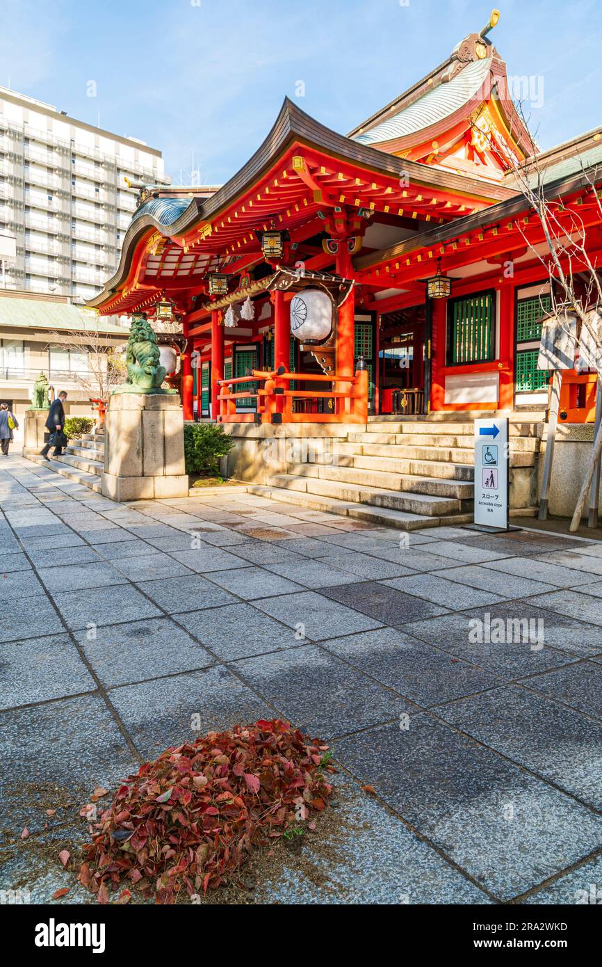 The hall, Haiden, of the Shinto Ikuta shrine in Kobe, Japan. Vermillion ...