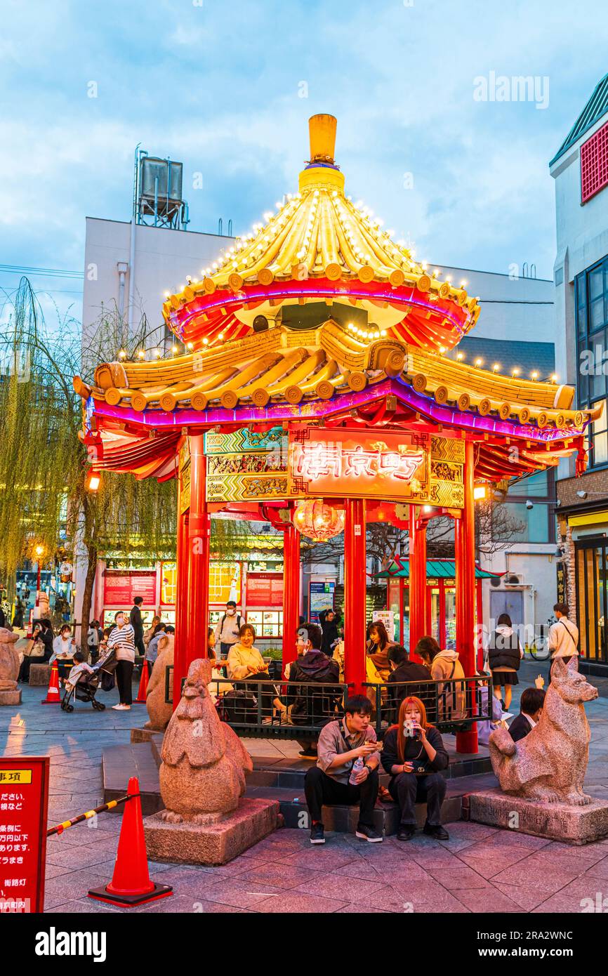The popular Azumaya pavilion in Nankinmachi Square in Chinatown, Kobe ...