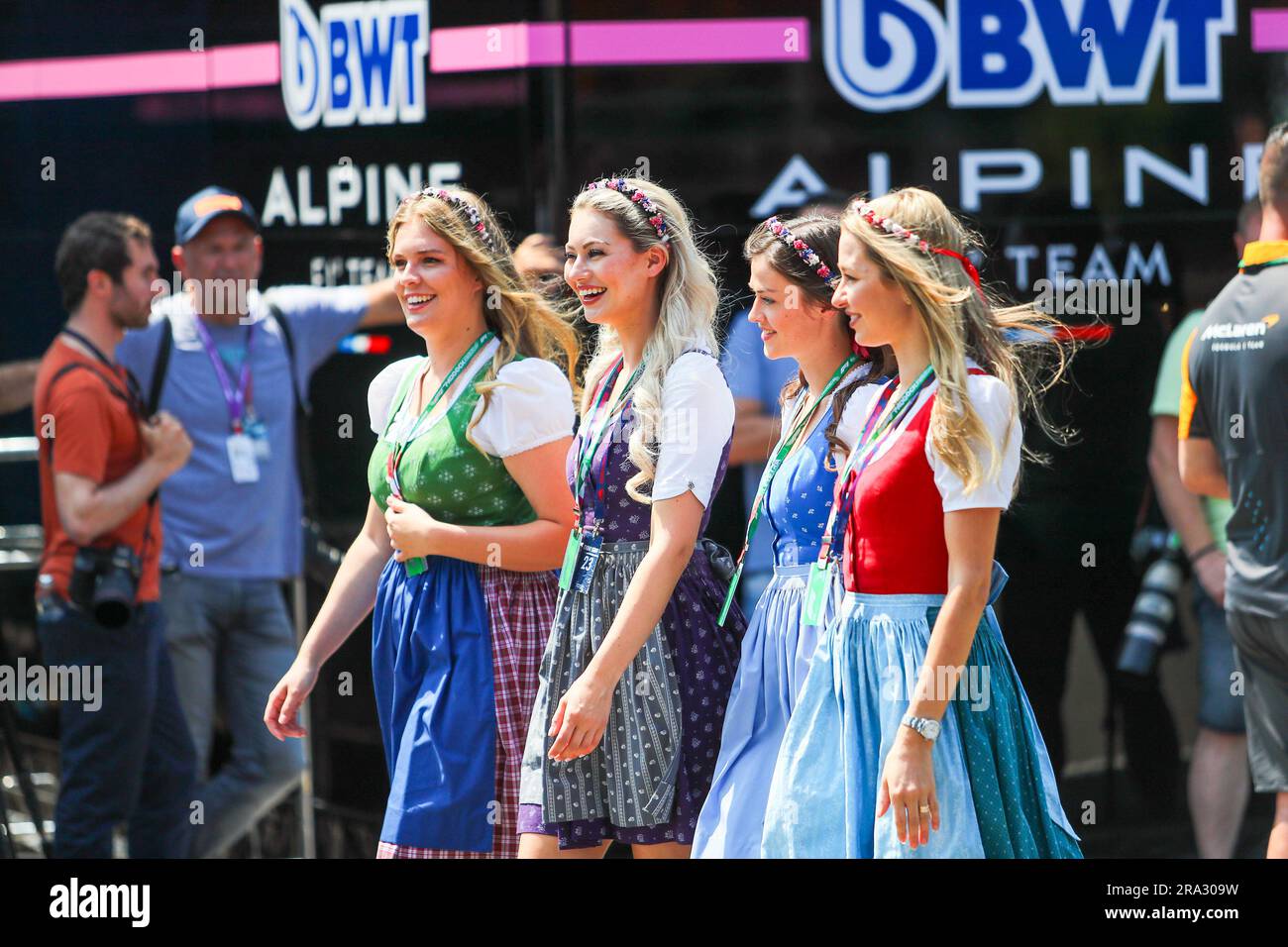 girls in paddock during FORMULA 1 ROLEX GROSSER PREIS VON OSTERREICH ...