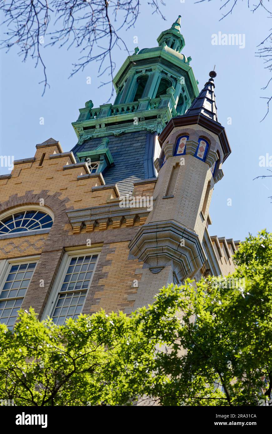 High school newtown hi-res stock photography and images - Alamy