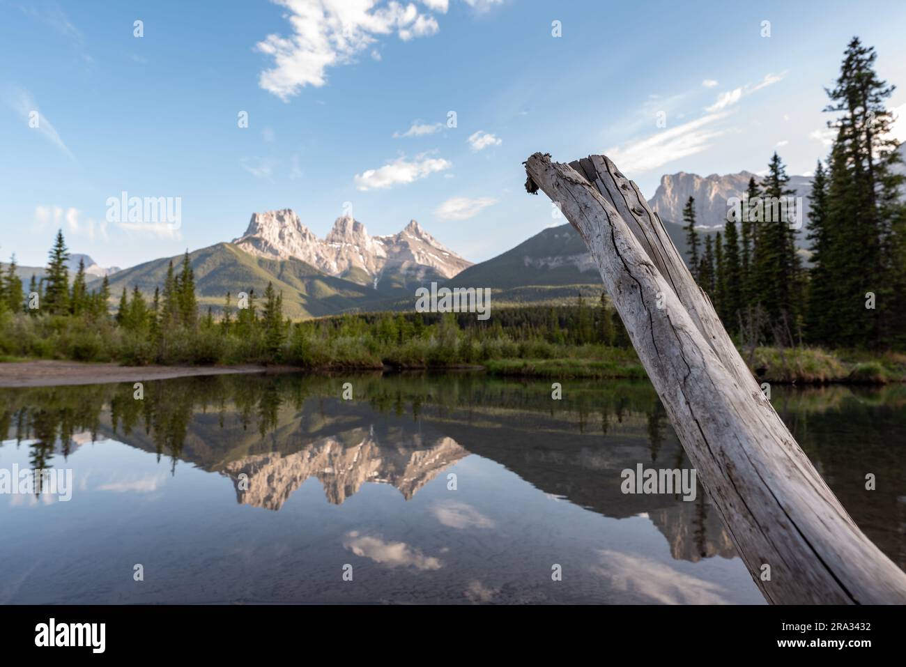 Incredible nature scenery outside of Banff National Park during summer ...