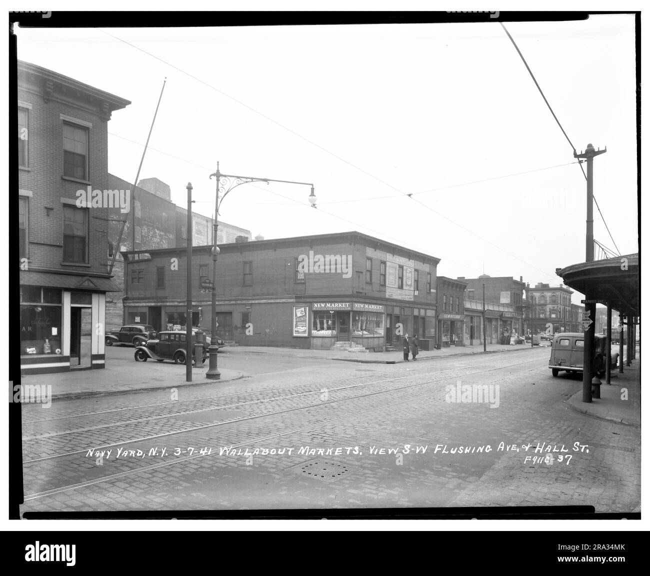 View downtown street in Cut Out Stock Images & Pictures - Alamy