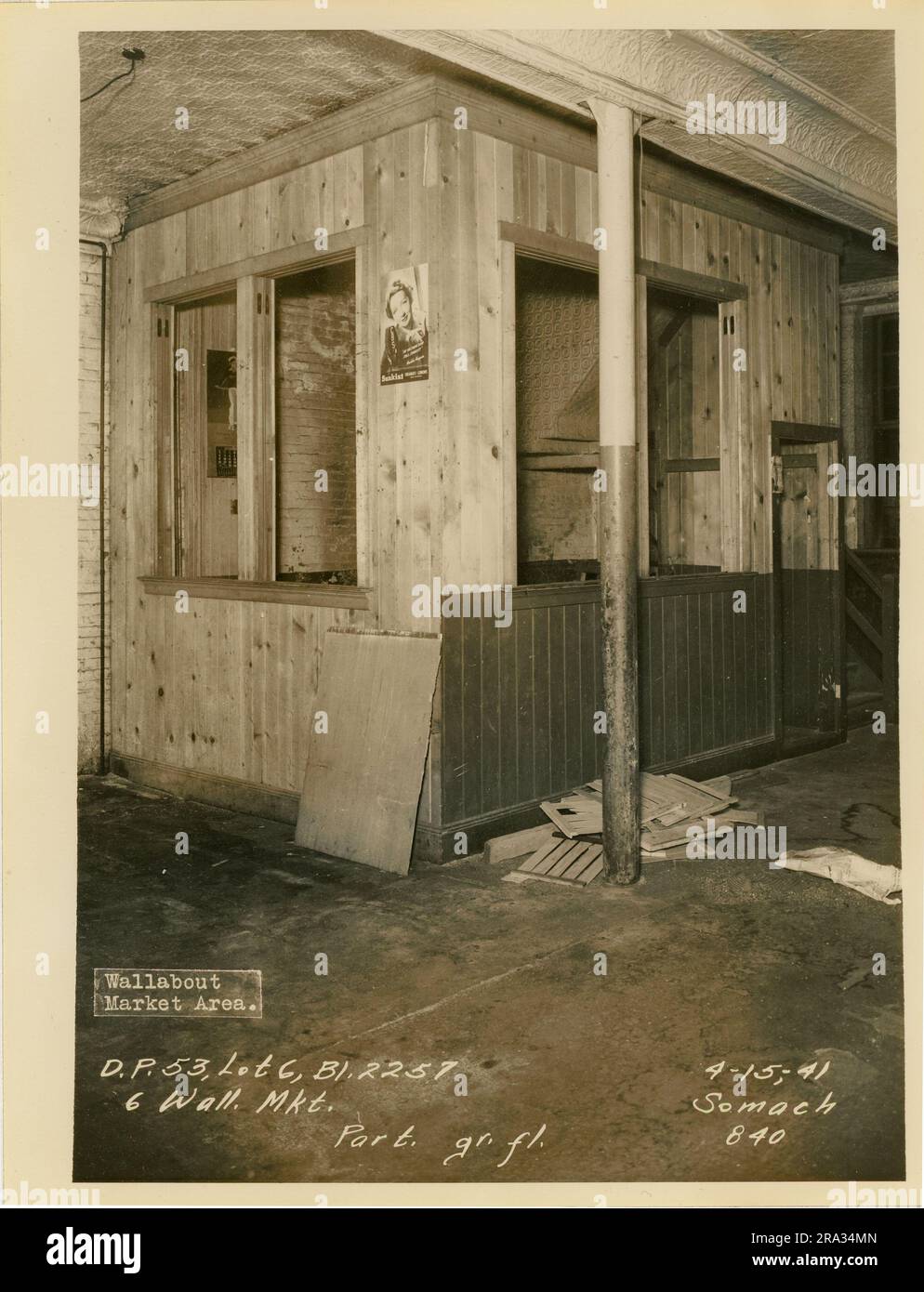Photograph of interior of lot 6, bl. 2257, 6 Wall. Mkt., part ground ...