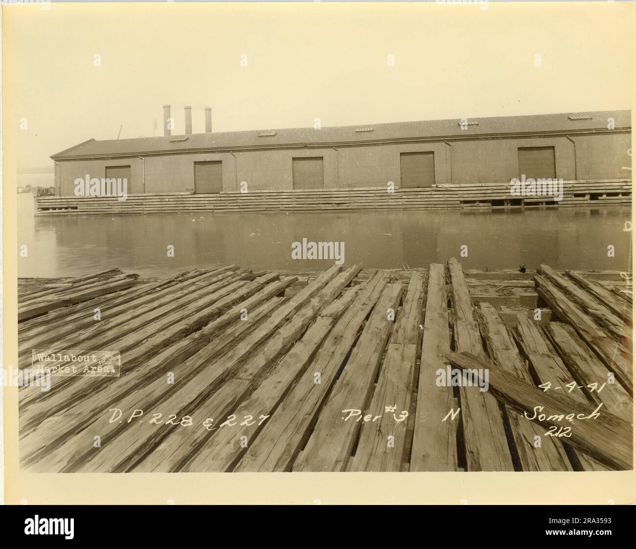 Photograph of Wallabout Basin from Pier 3 Stock Photo - Alamy