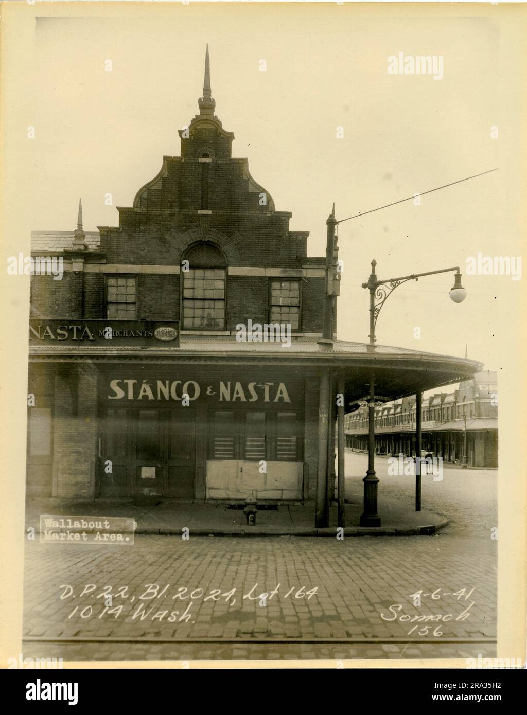 Photograph of exterior Wallabout Market, D.P. 22, Bl. 2024, Lot 164 ...