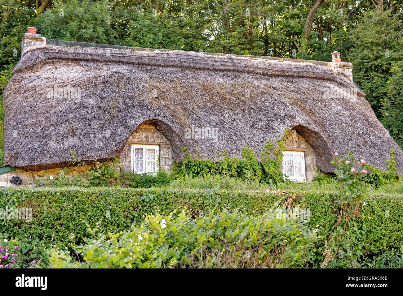 Welsh country cottage hi-res stock photography and images - Alamy